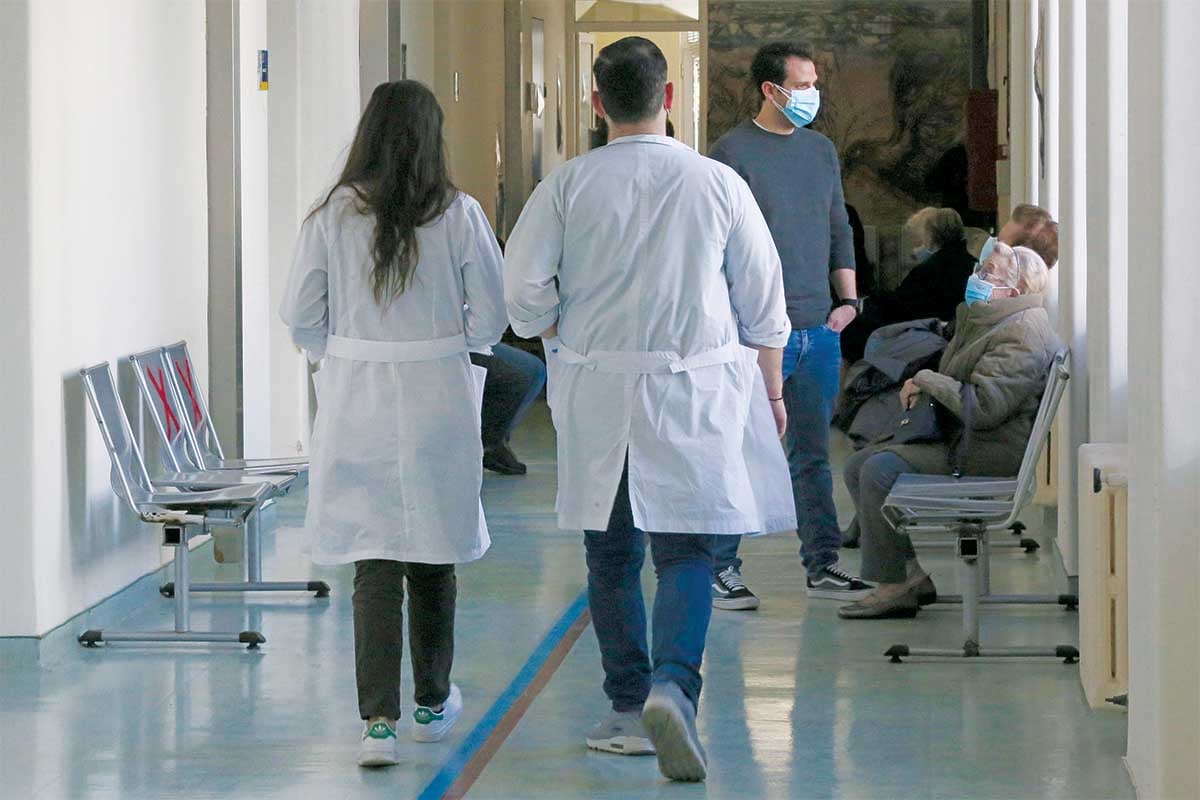 Ταφόπλακα στο ΕΣΥ έβαλαν οι «άριστοι» του υπ. Υγείας!