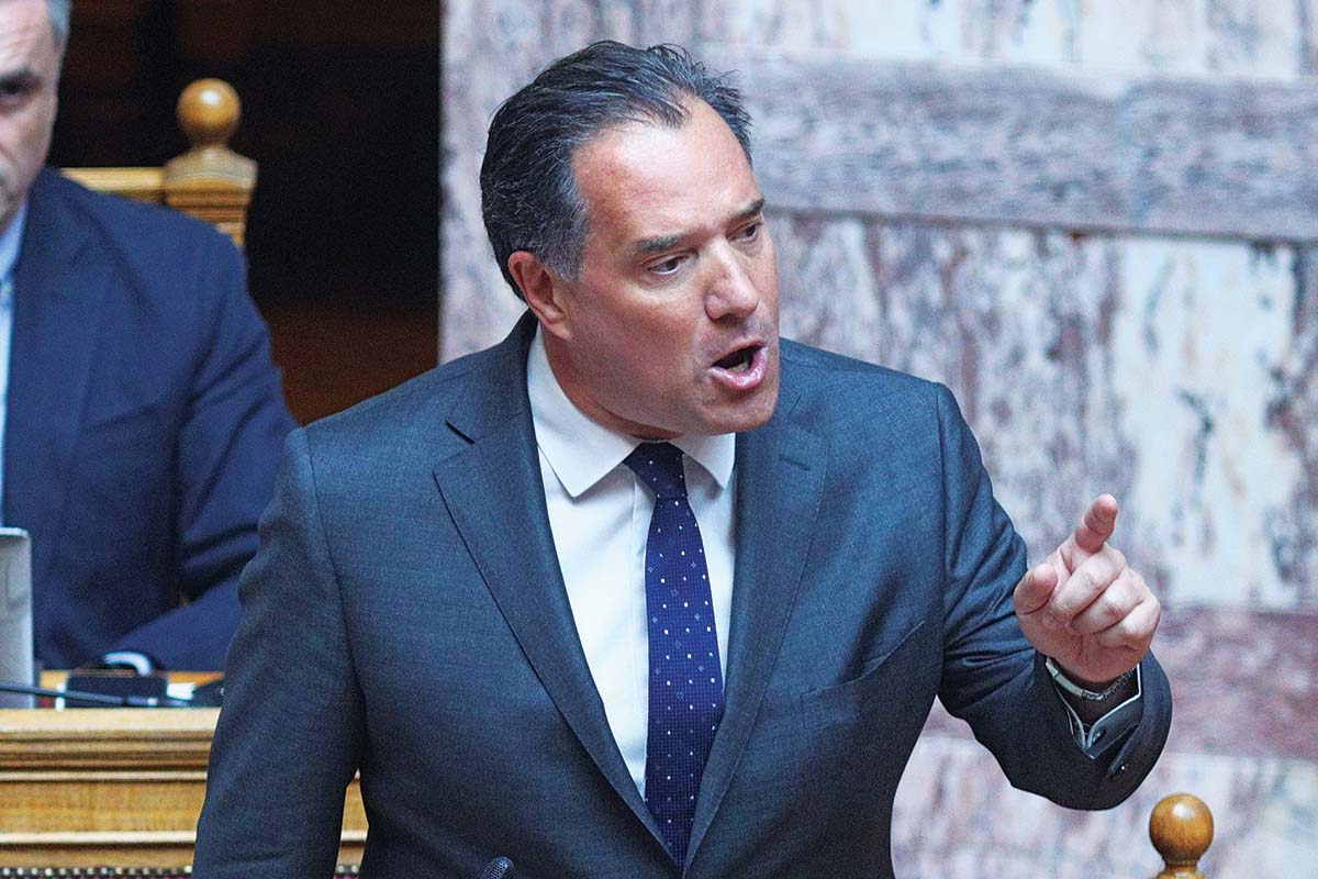 Ο «Λουδοβίκος» Αδωνις ζητάει και τα... ρέστα!